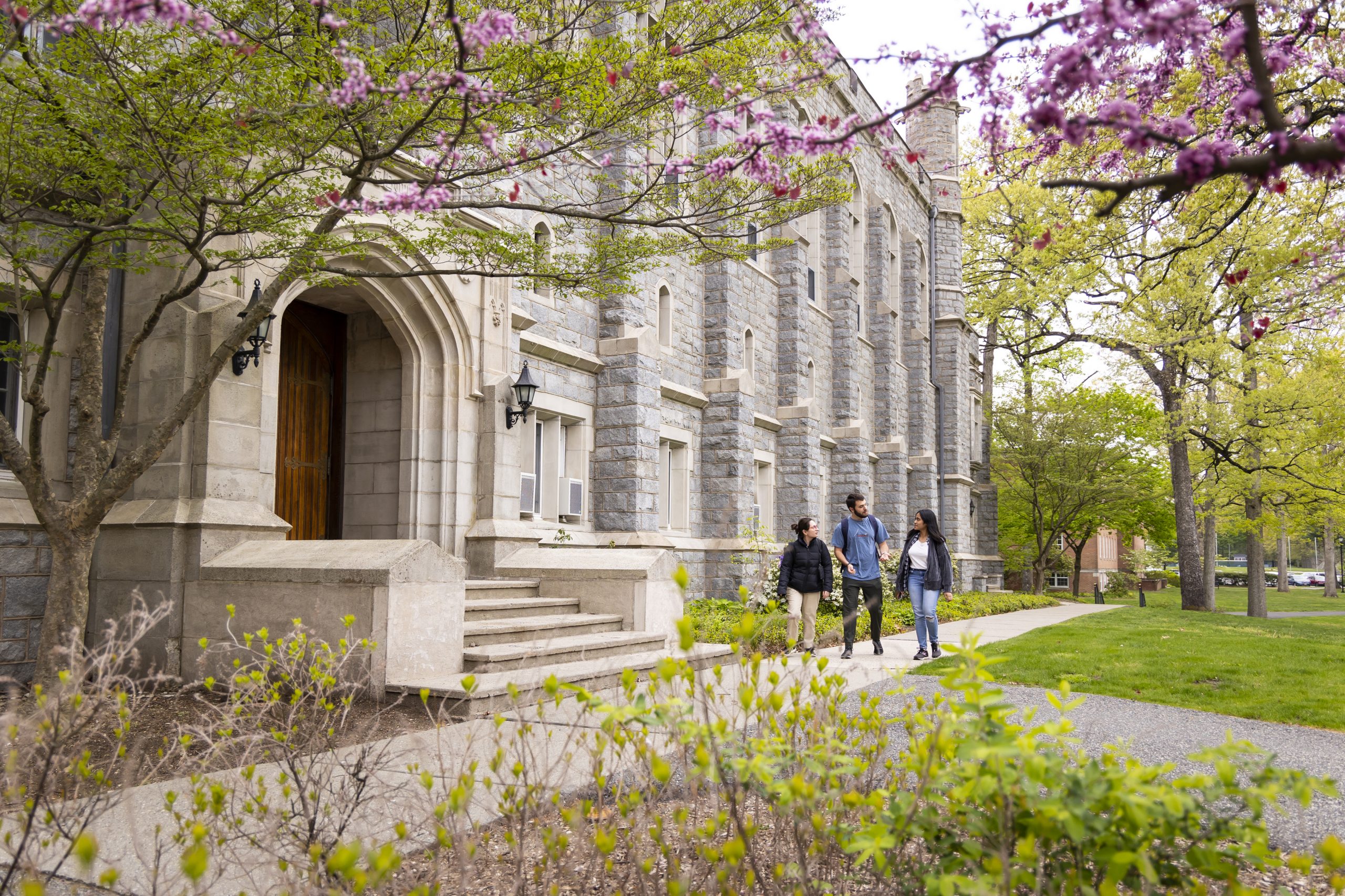 Caspersen Alumni Classnotes from the 1980s and 1990s